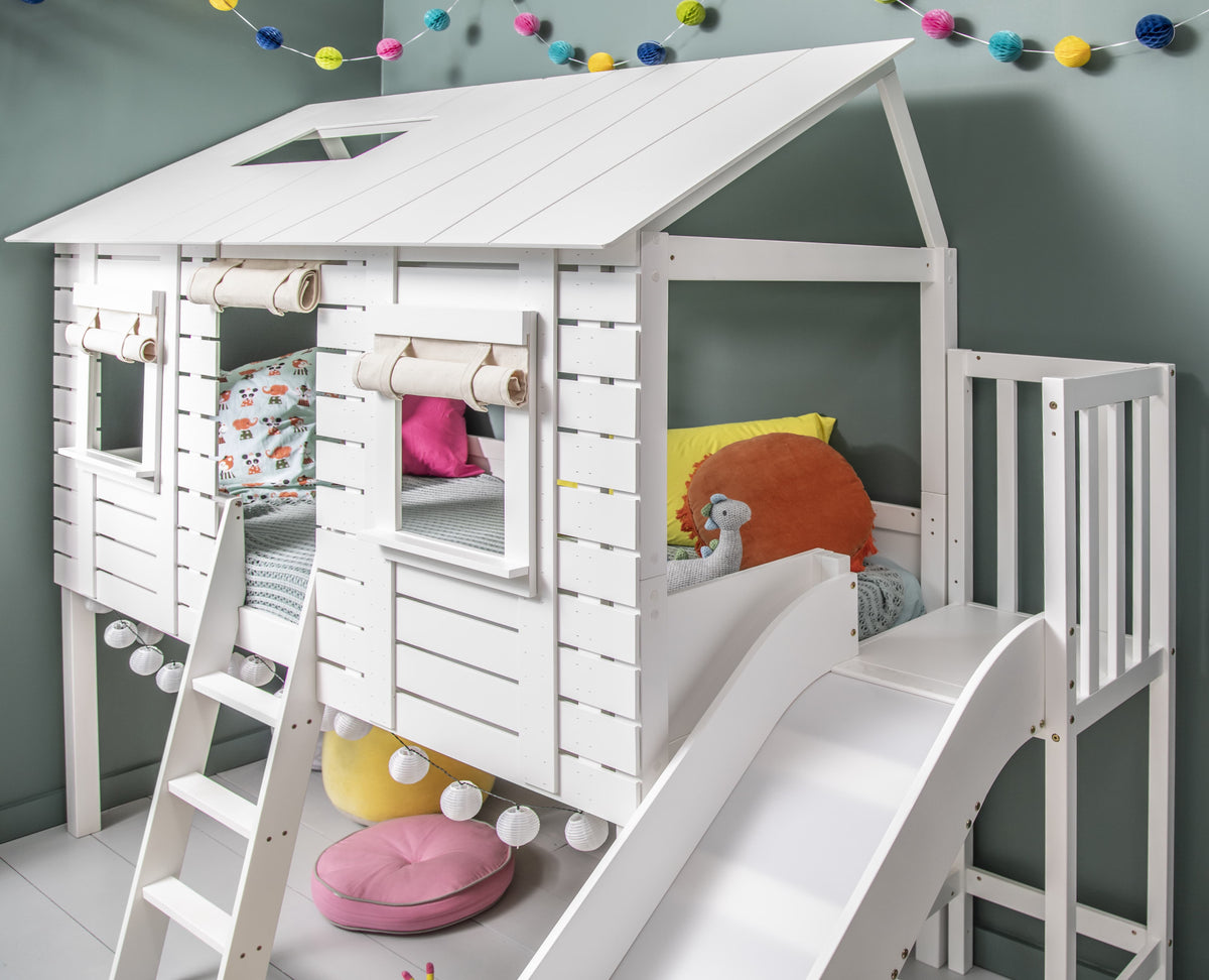 Christopher Midsleeper Treehouse with Slide in White | Noa & Nani