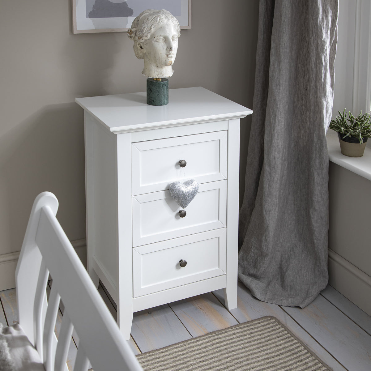 Karlstad 3 Drawer Side Table Chest in White | Noa & Nani